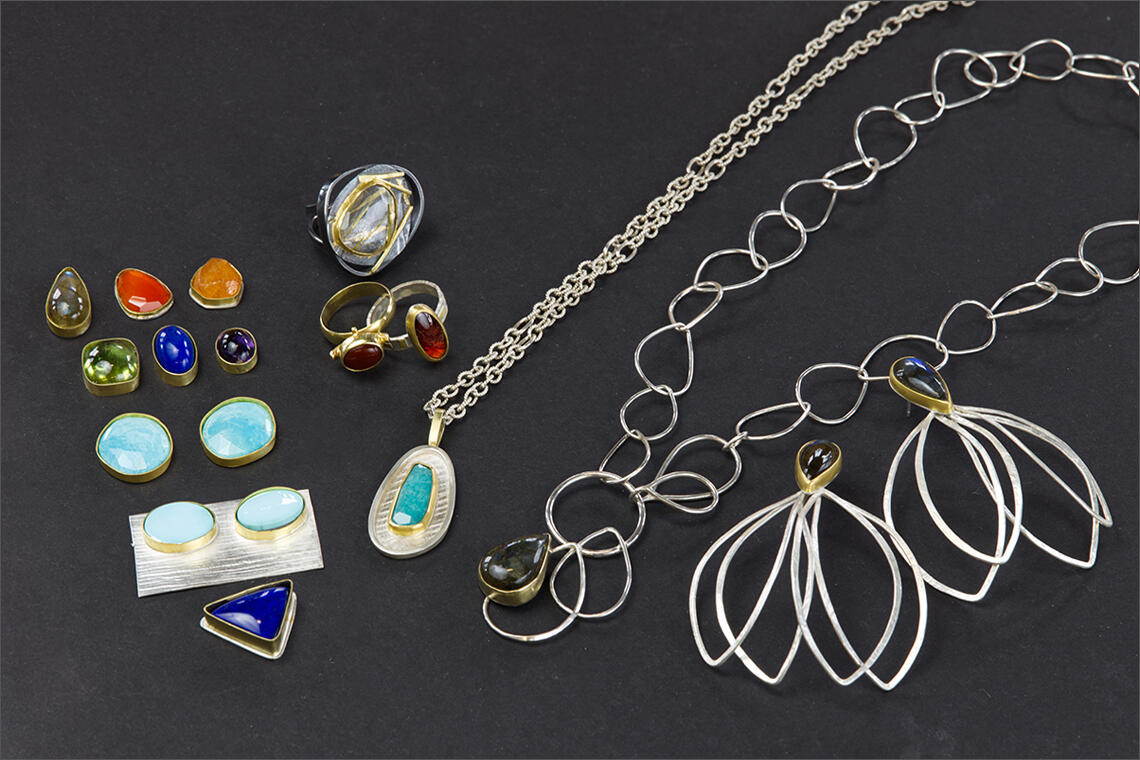 Gold Bezels: 4 Ways | Metalwerx